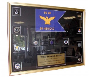 Framing-TC-guidon-TC-Frame- Trophy Center | Trophy Center